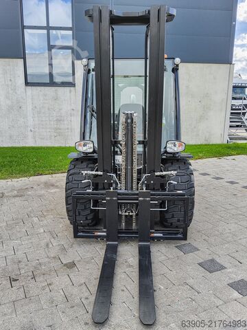 Terenski viljuškar
Manitou MSI 35D ST5 S1