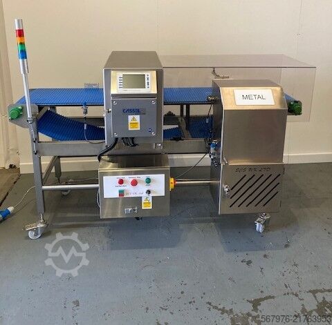 Detektor metala
Cassel Shark 2A Metal Detector system