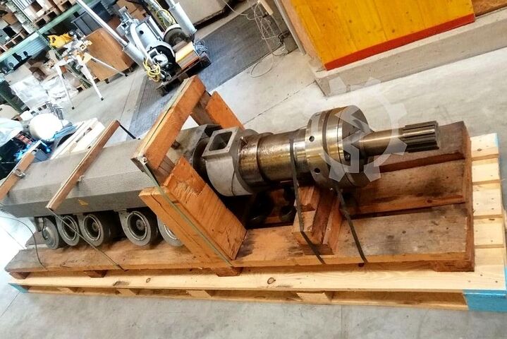 Prskajući cilindar
ENGEL Injection Cylinder 4450
