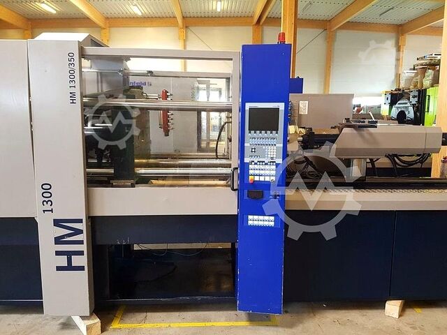 Mašina za brizganje plastike
BATTENFELD HM 1300/350