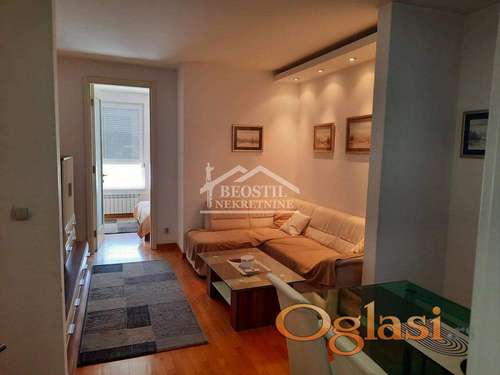 Belville, stan sa garažnim mestom ID#24064