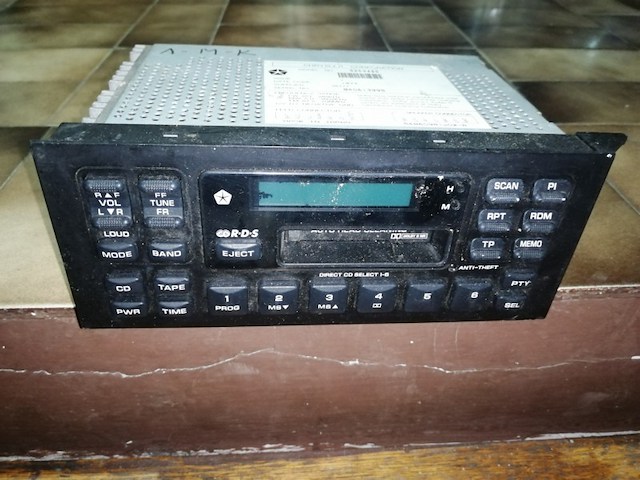 Chrysler radio kasetofon