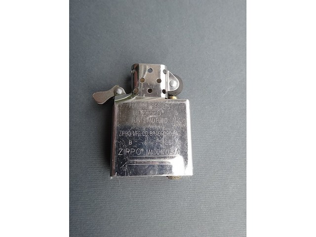 Zippo uložak original B iz 2025 godine