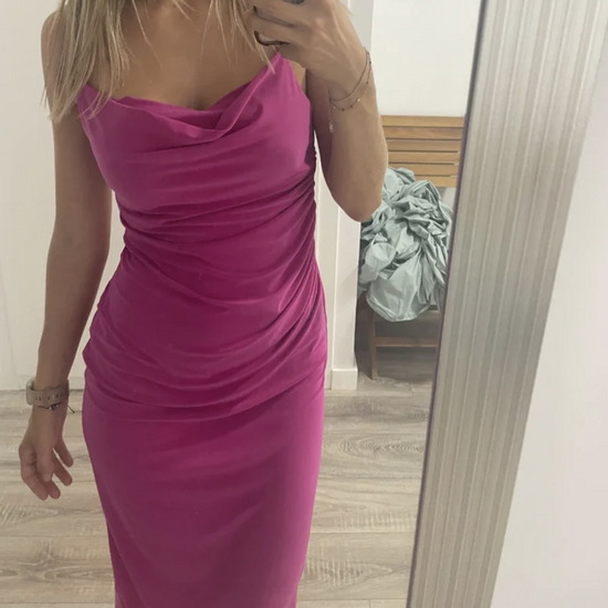 Zara roze haljina Novo
