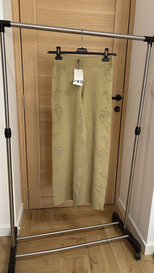 ZARA pantalone