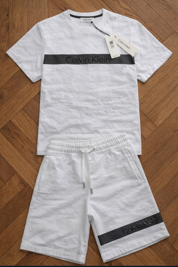 Calvin Klein komplet novi