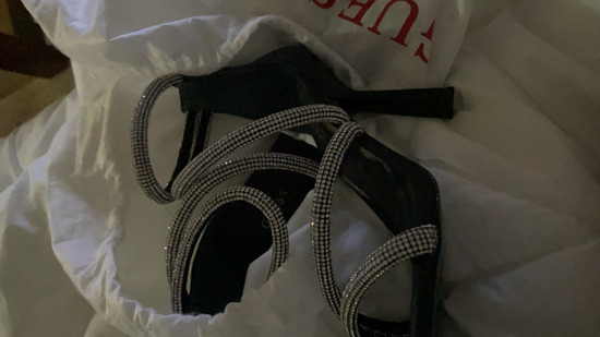 Original sandale guess NOVO