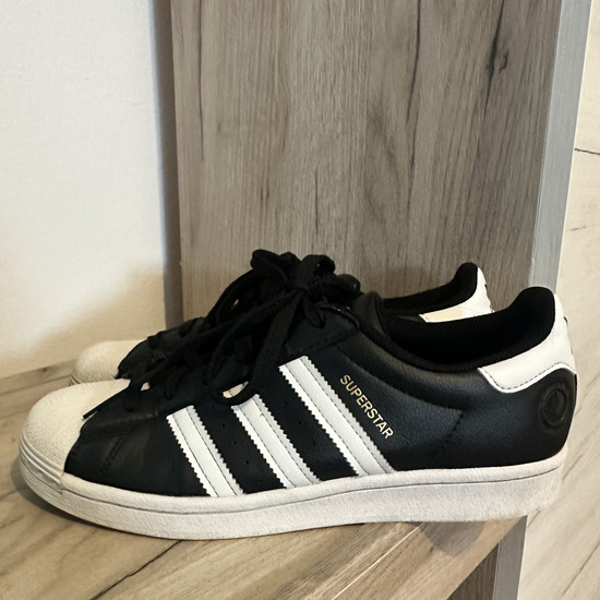 Adidas superstar patike