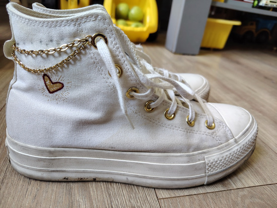 Converse Chuck Taylor All Star Gold Chain