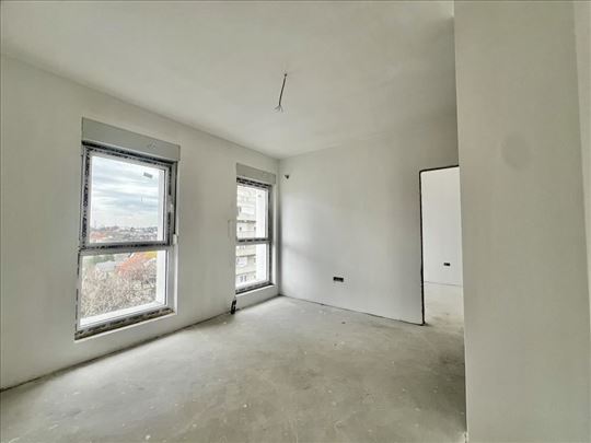 44m² kod FON-a Useljenje jul ID#2610