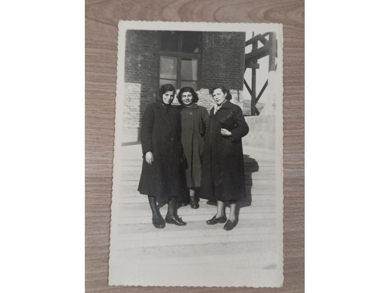 Vintage fotografija devojke