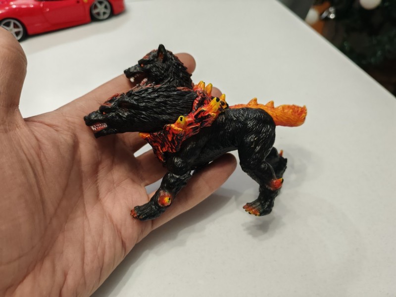 Akciona Figura Schleich Hellhound Dvoglavi Pas RRRR