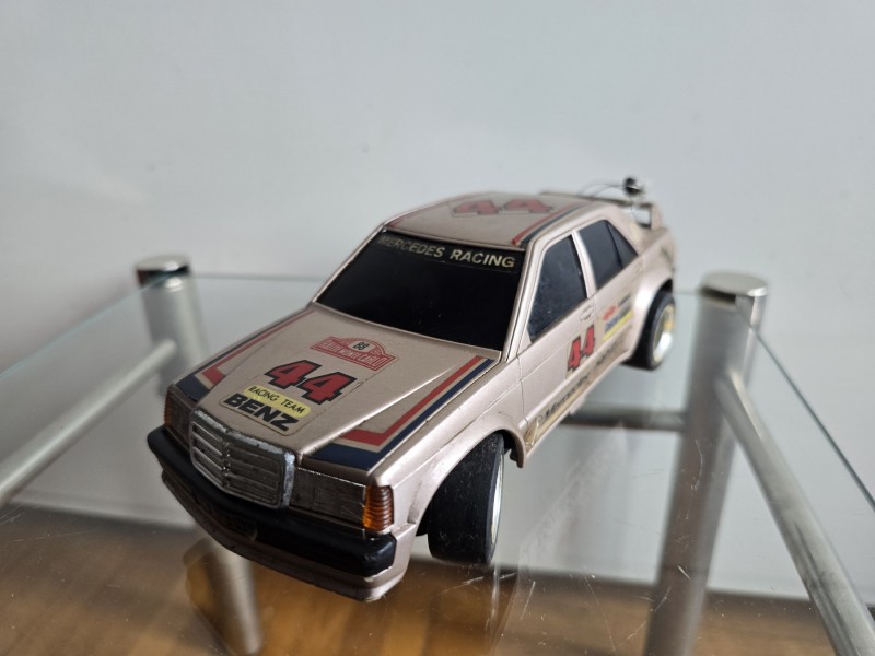Taiyo Mercedes Benz 190E RADIO CONTROL CAR