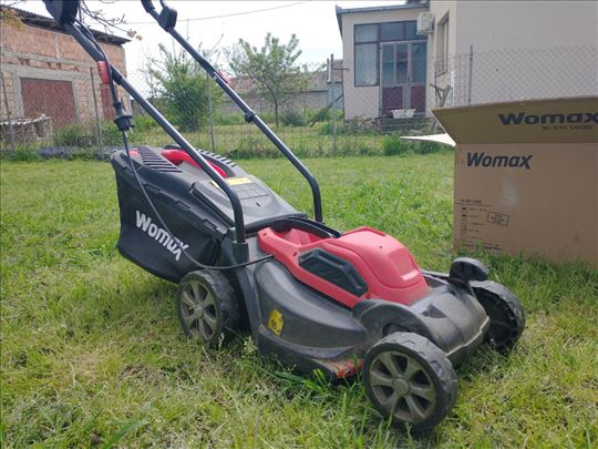 Kosilica Womax F1 1400W