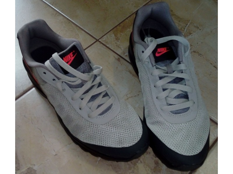 Patike "NIKE AIR MAX INVIGOR", vel.40, NOVE!!!!!!