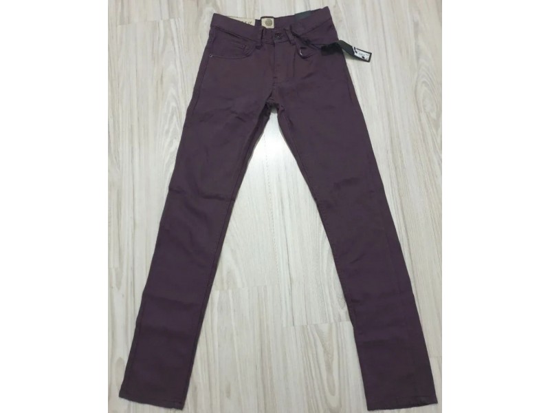 Crafted skinny,zenske nove farmerke,26