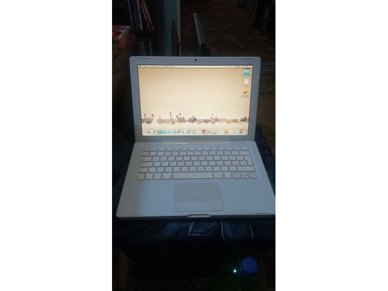 MacBook A1181