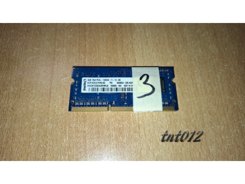 == 2 x 4Gb DDR3L RAM memorija za laptop ==