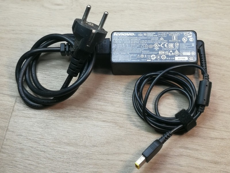 Adapter Lenovo ADLX45NCC3A 20V --- 2.25A 45W