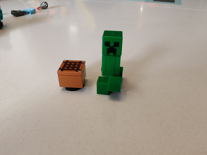 Original LEGO Minecraft Cikica Criper Br 2