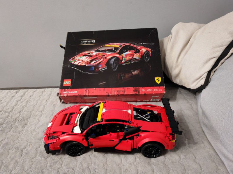 Original LEGO Set 42125 FERRARI 488 GTE NOVO