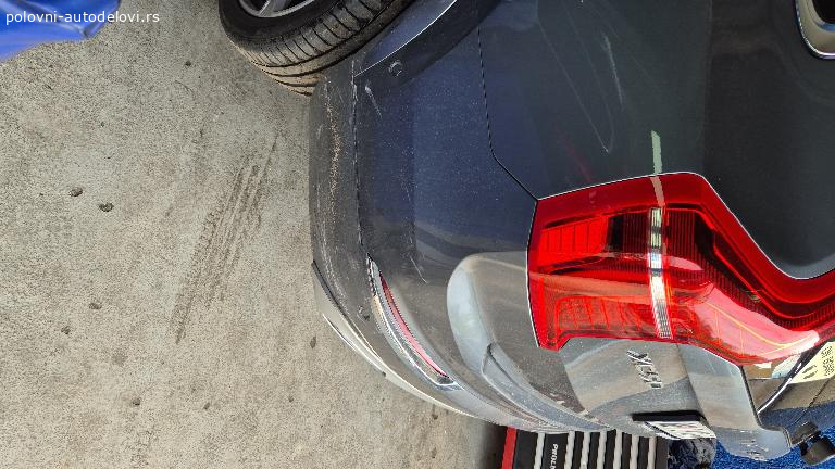 VOLVO XC90 B5,D5