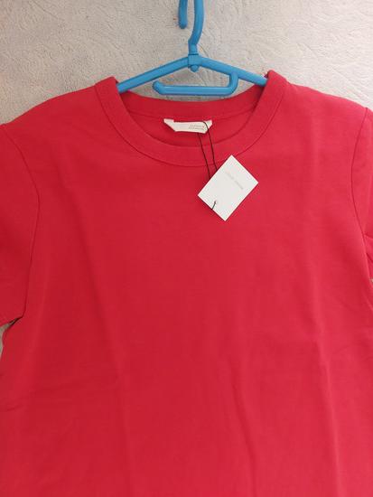 Zara crvena majica M