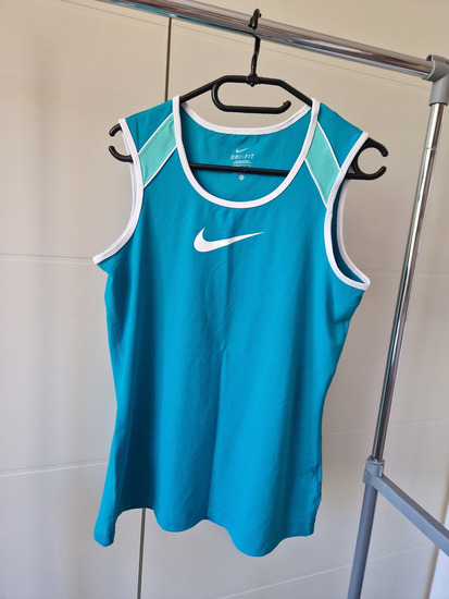 Nike Dri-FIT ženska majica za trening kao nova