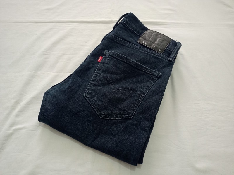 Levis 512 - Slim Tapered Jeans