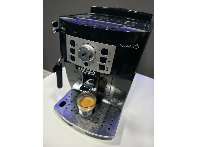DeLonghi Magnifica S Automatski espresso aparat, servis