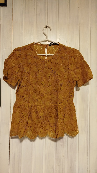 Zara čipkasta bluza