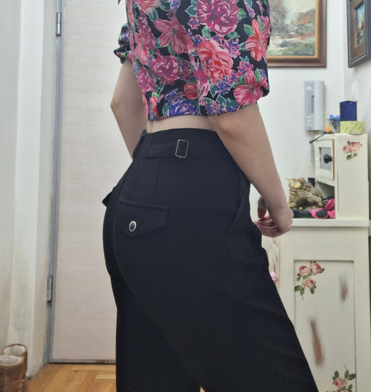 Zara pantalone novo