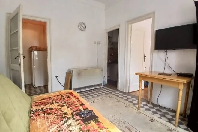 Izdavanje, dvosoban stan, 30m², Centar Sve Podlokacije, Beograd