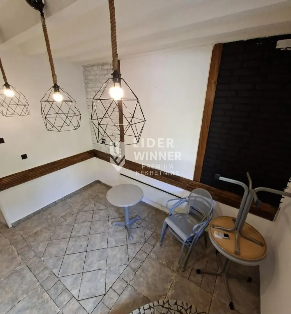 Prodaja, poslovni prostor, 41m², Stari Grad, Beograd