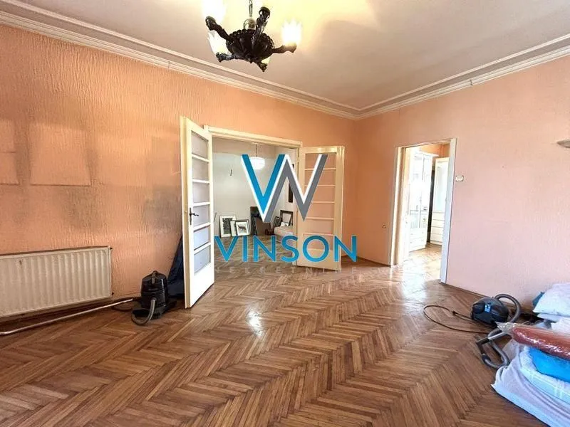 Prodaja, četvorosoban stan, 96m², Centar, Novi Sad