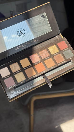 Paleta senki Anastasia Beverly Hills