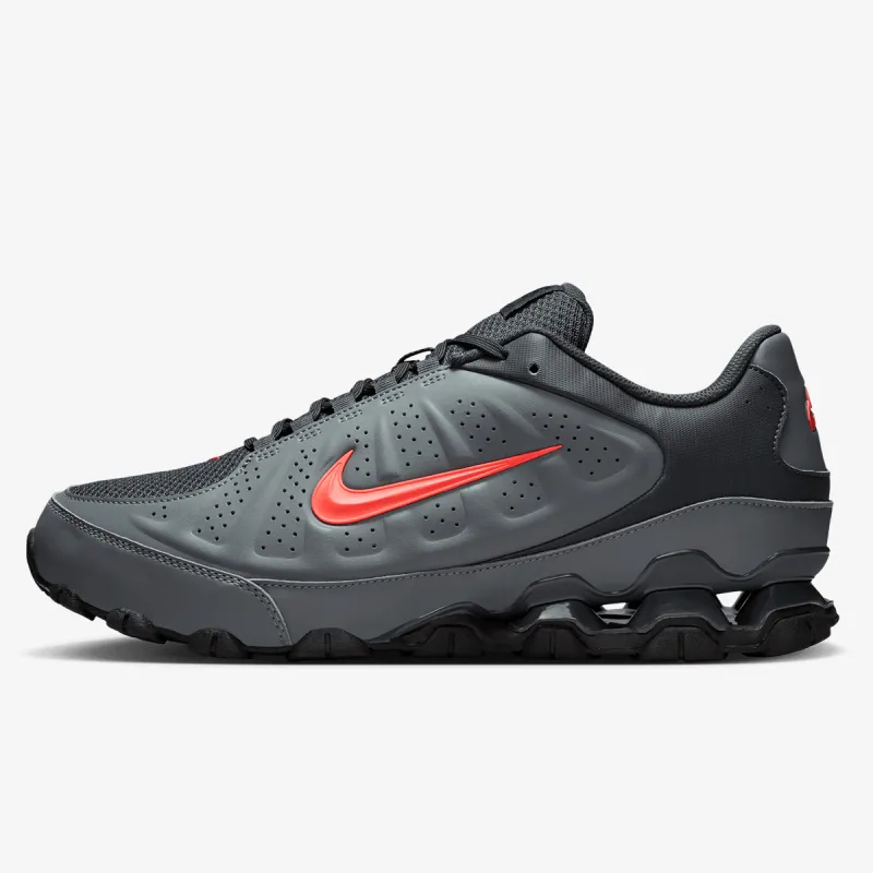 Nike Reax 8