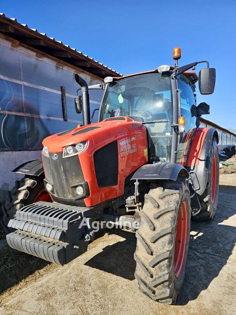 Kubota M105GX traktor točkaš