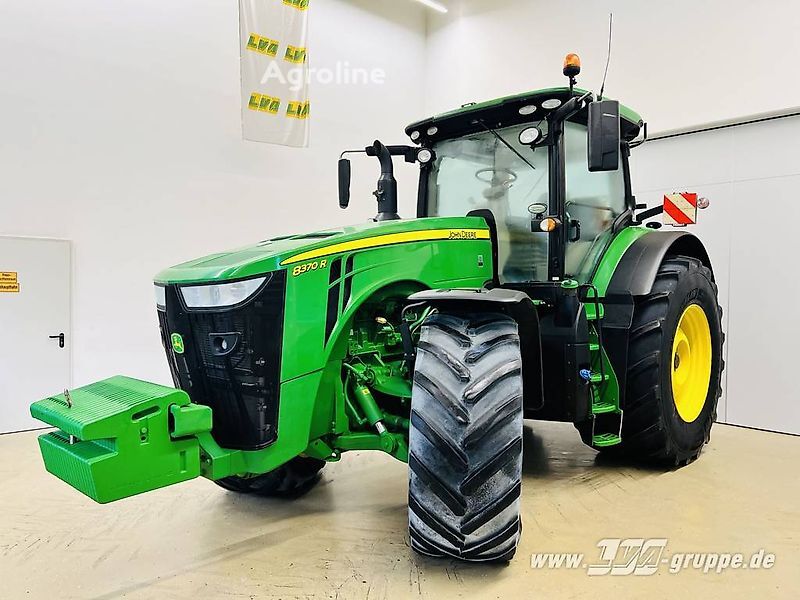 John Deere 8370R E23 traktor točkaš