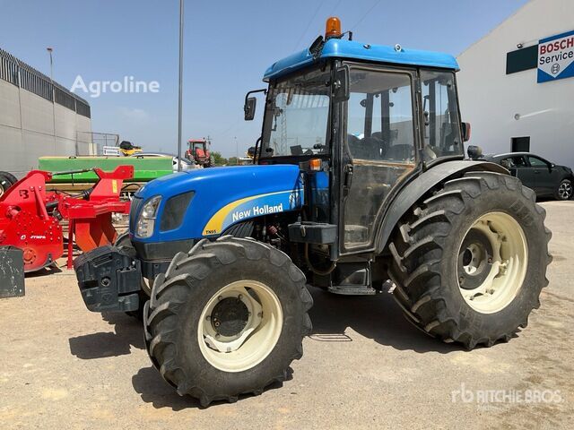 Prodaje se New Holland TN95A traktor točkaš na aukciji