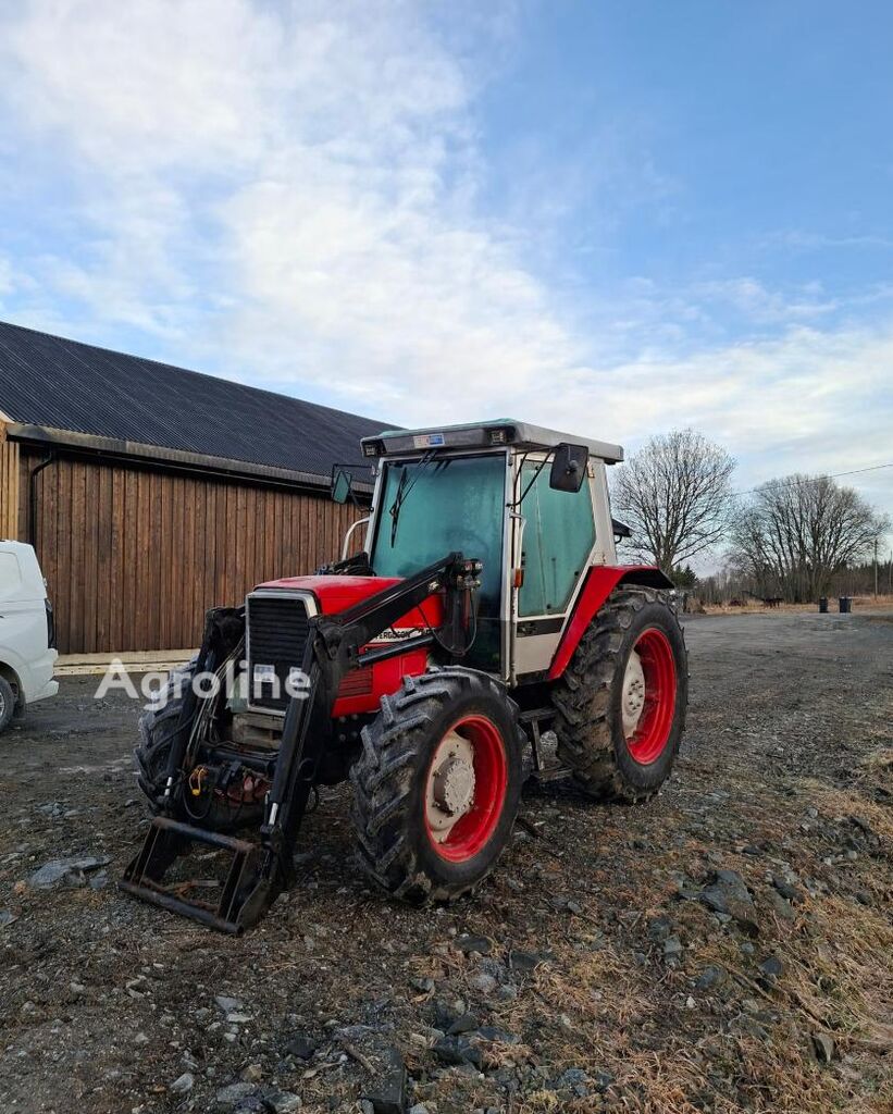 Prodaje se Massey Ferguson 3070 traktor točkaš na aukciji