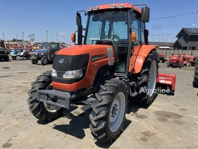 Kubota TRACTOR(Kubota) traktor točkaš