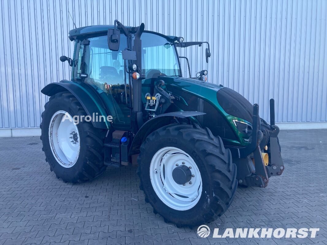 Valtra A104 traktor točkaš (11804)