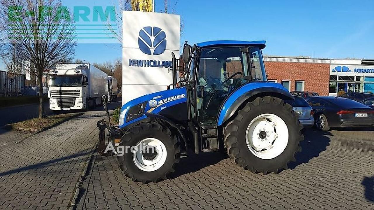 New Holland t4.55 powerstar traktor točkaš