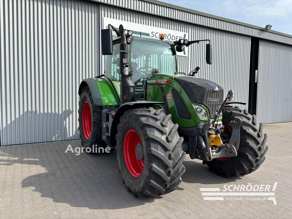 Fendt 724 VARIO GEN6 PROFI PLUS traktor točkaš