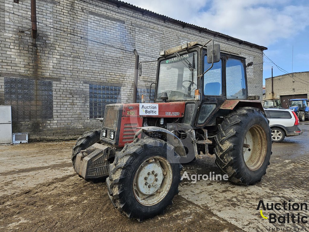 Prodaje se Belarus 920 traktor točkaš na aukciji
