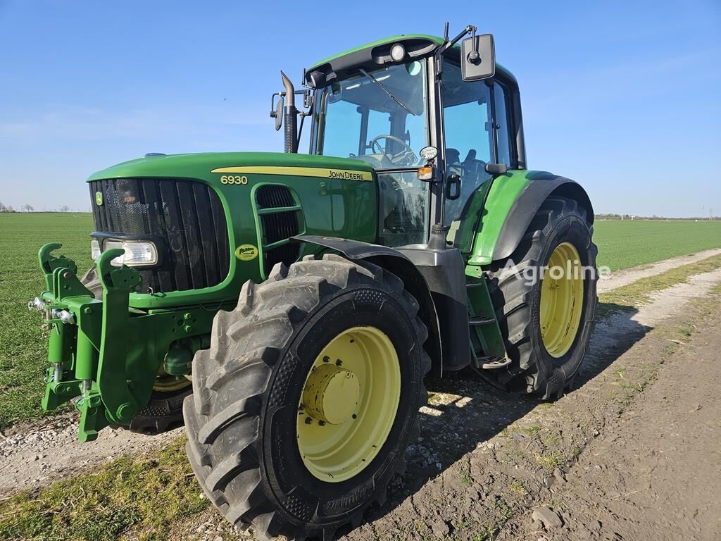 John Deere 6930 traktor točkaš