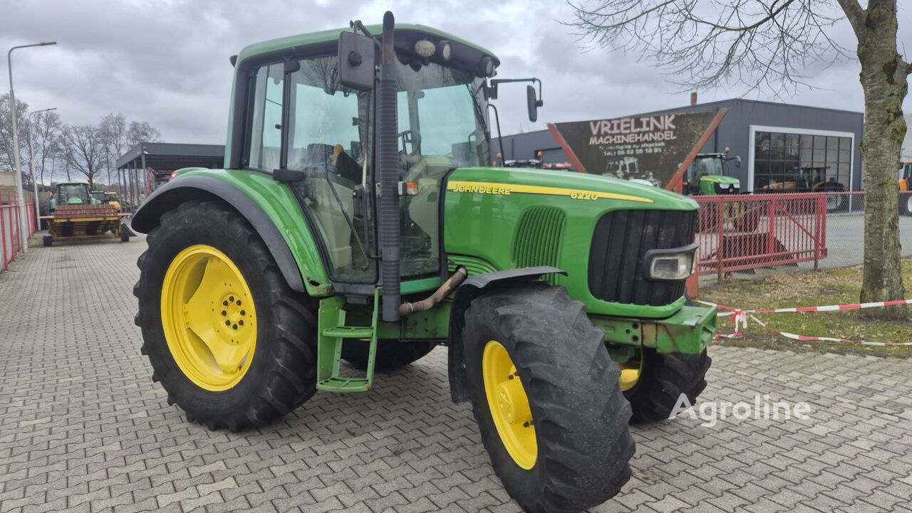 John Deere 6220 PQ+ traktor točkaš