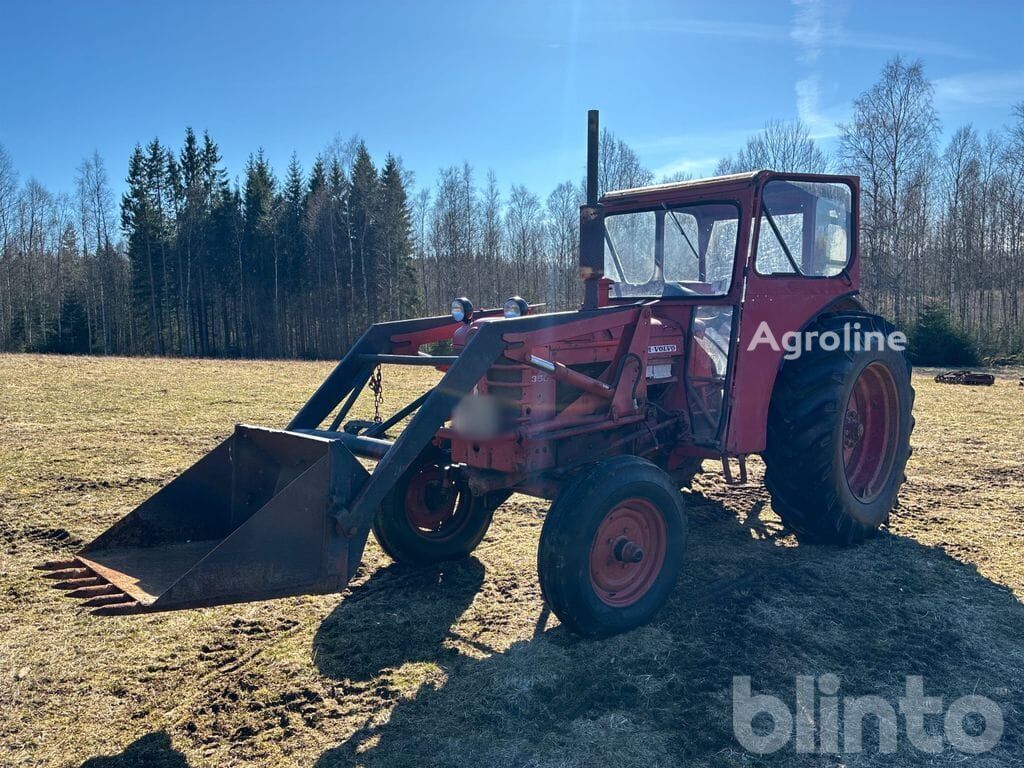 Prodaje se Volvo 350 traktor točkaš na aukciji