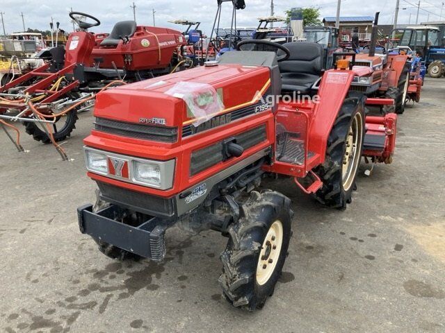 Yanmar TRACTOR(Yanmar) traktor točkaš